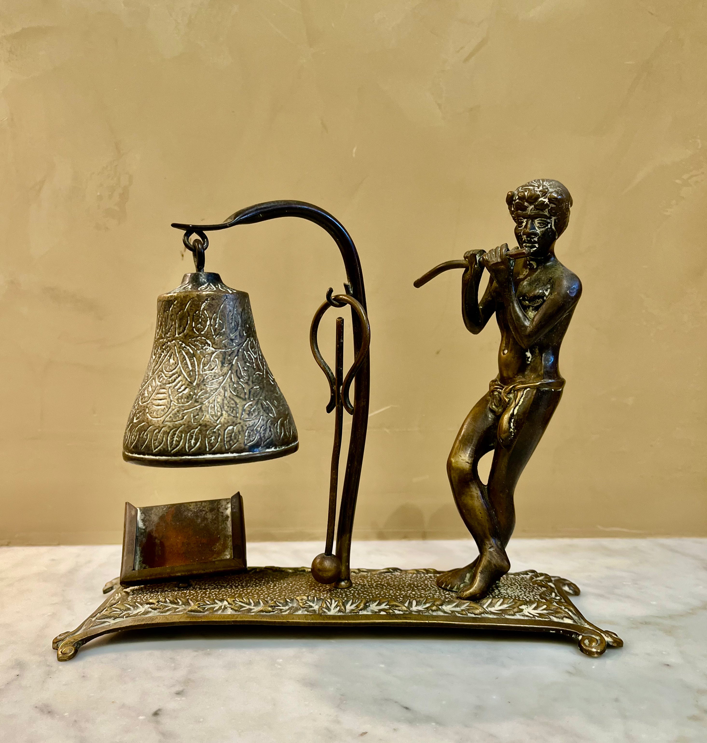 Brass Fluted Pan & Bell – Le Marché