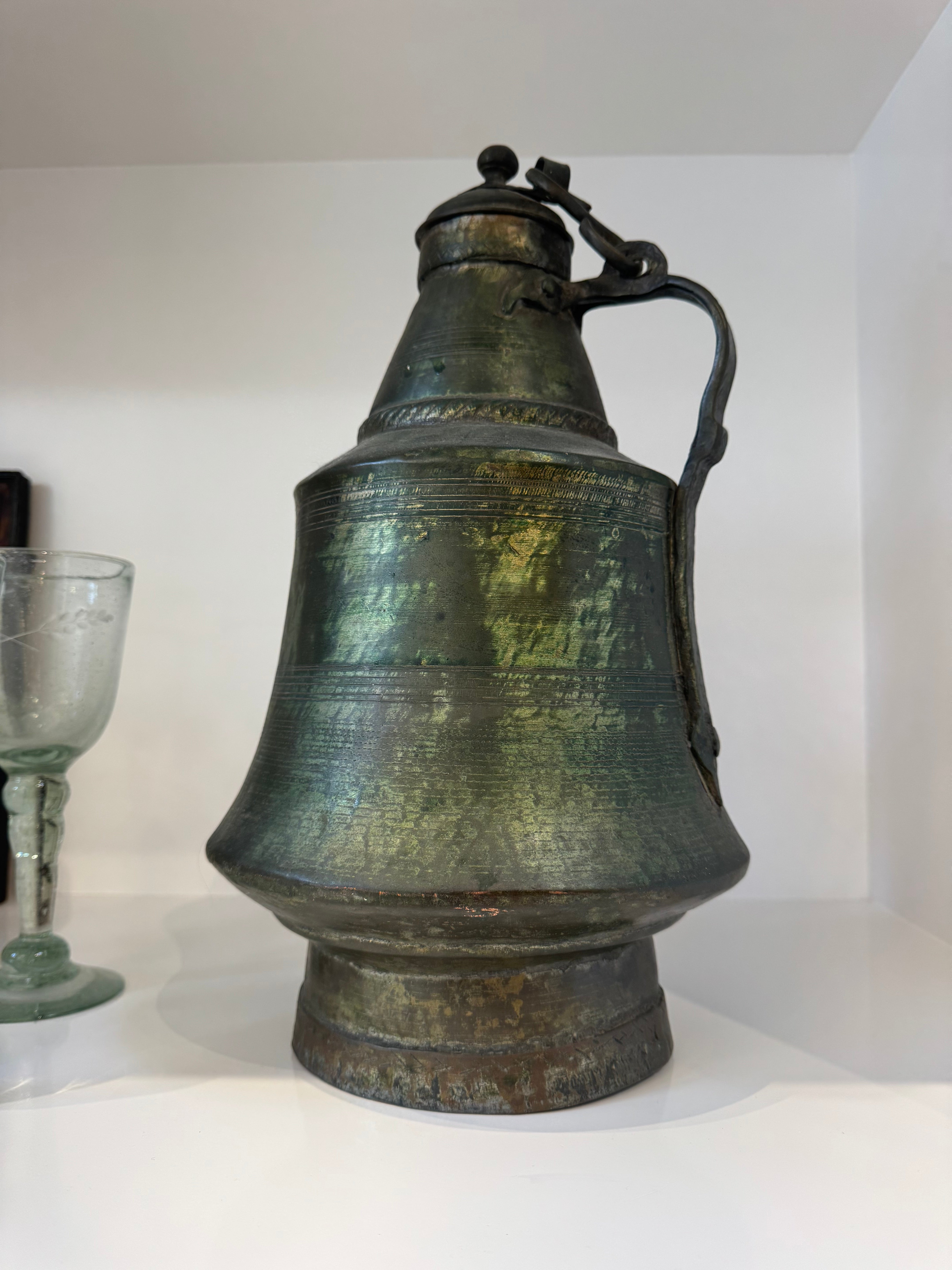 Aged Water Pitcher – Le Marché